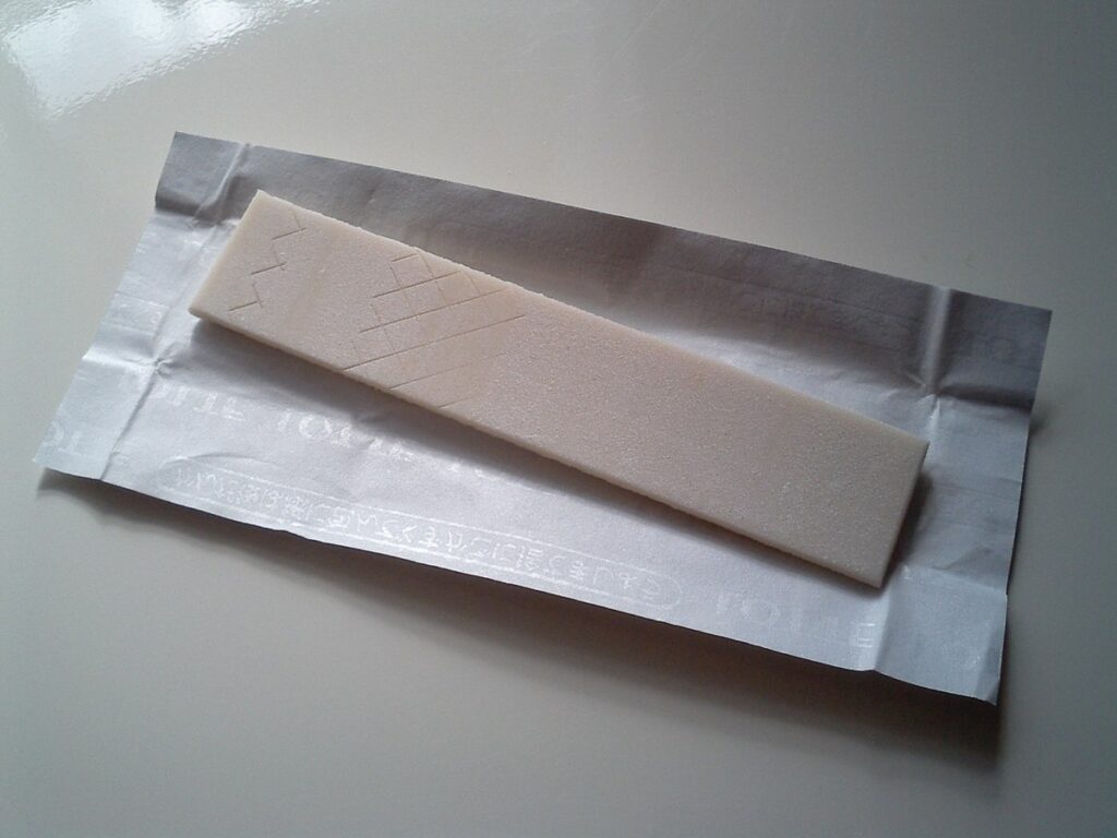 Chewing Gum Is A Source of Microplastics – Lacto Bacto